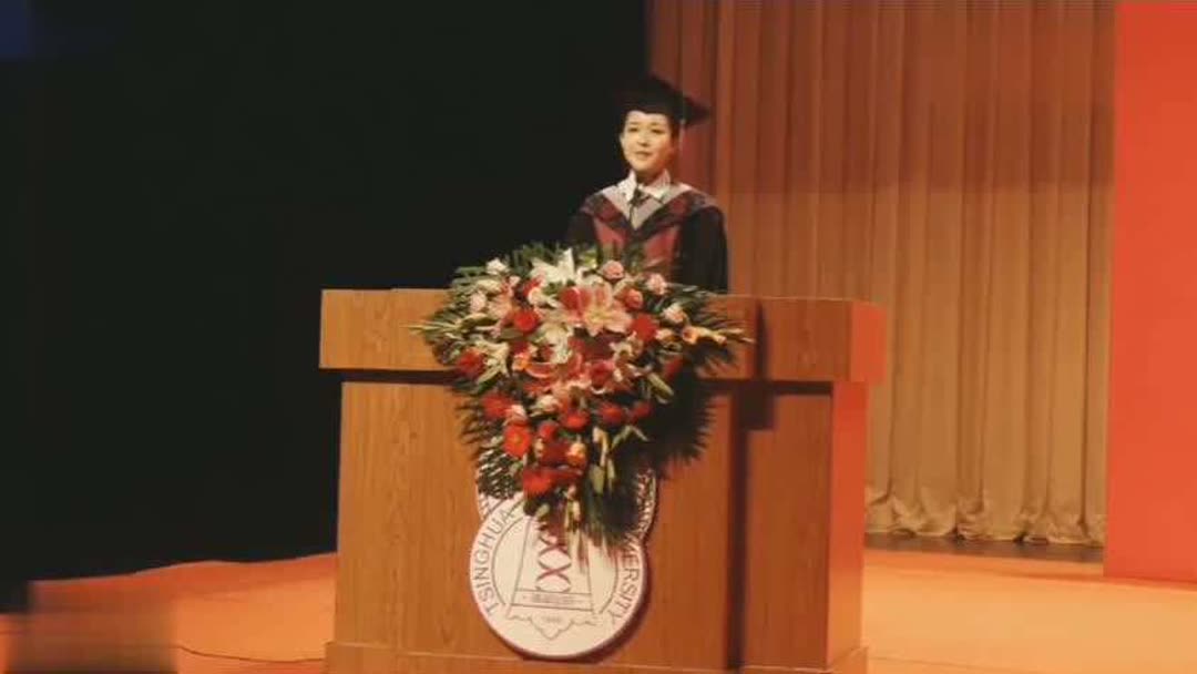 清华大学美女毕业生脱稿演讲,学霸就是厉害!
