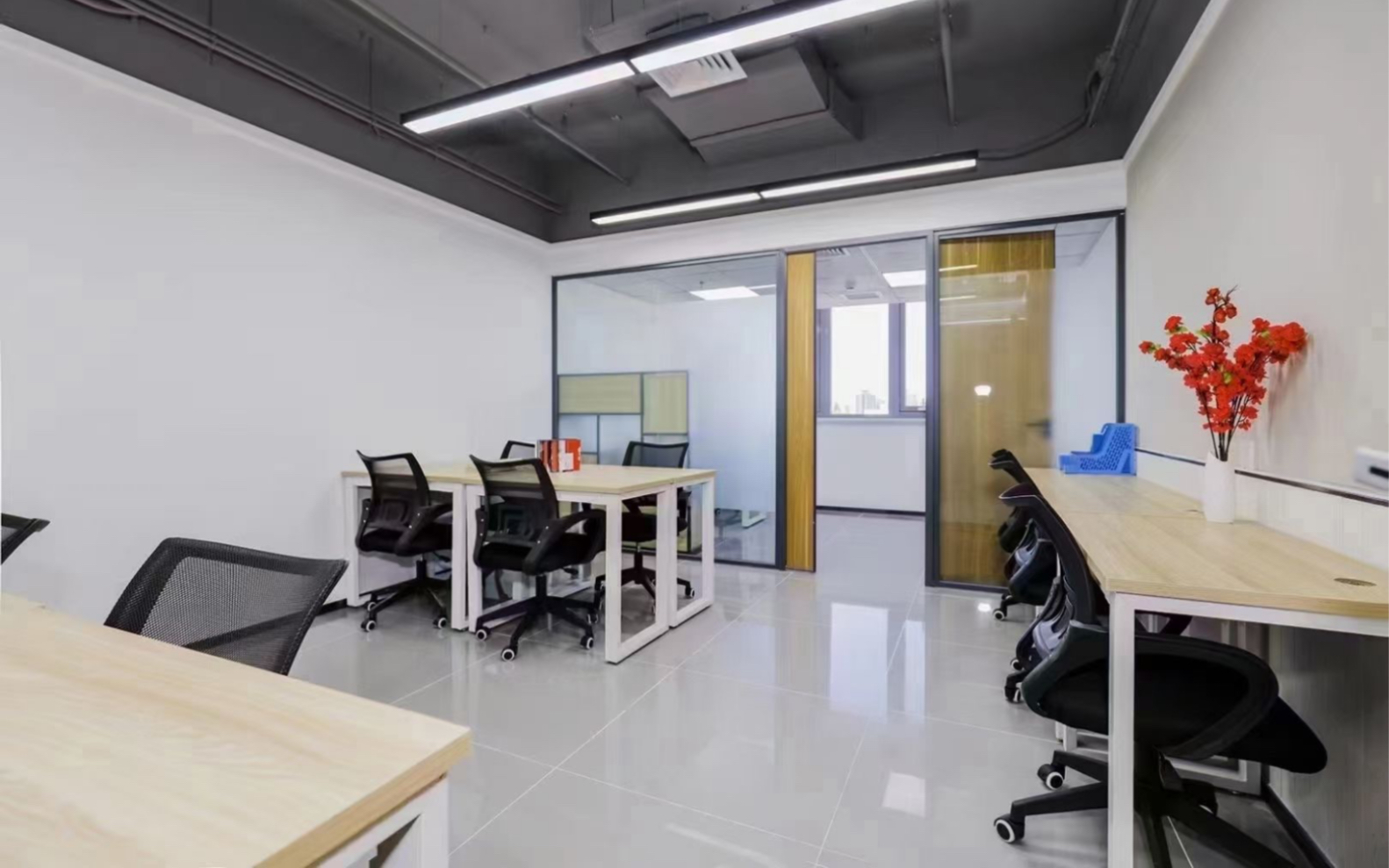 宝安西乡新城广场写字楼办公室,小户型办公室