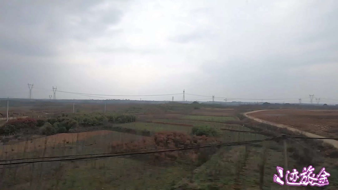 在高铁上欣赏武汉到长沙路上的风景,春天来了,万物开始复苏了