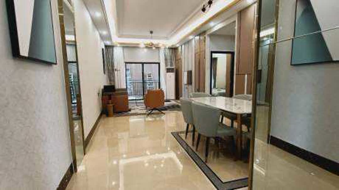 广西南宁,小蒋和表姐来看安置房,这户型可把她乐坏了!