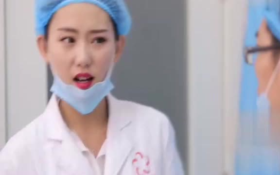二货医生做手术,差点把病人吓死了,笑得肚子痛!