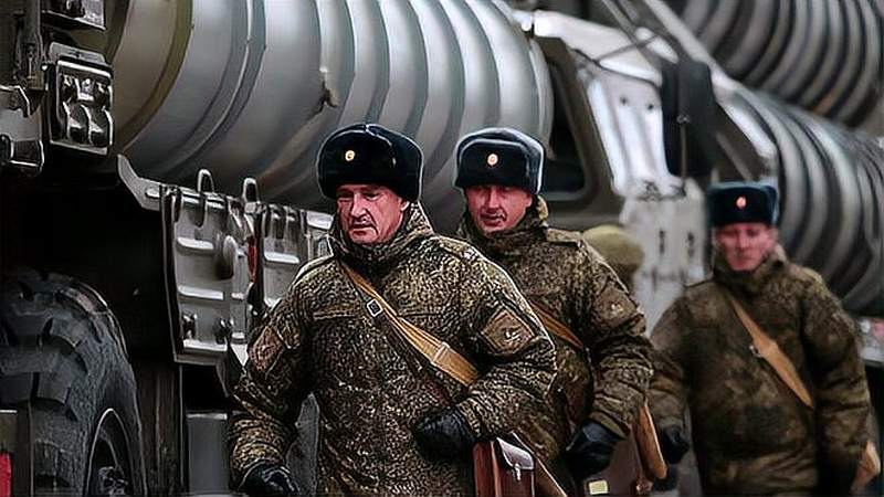 俄对乌实施精准打击,基辅发生多次爆炸,向西方求援救不了乌克兰