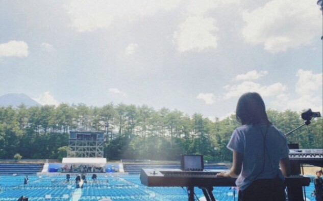 『Live Mix / Roselia』澄清的水镜 映照着未来的我们