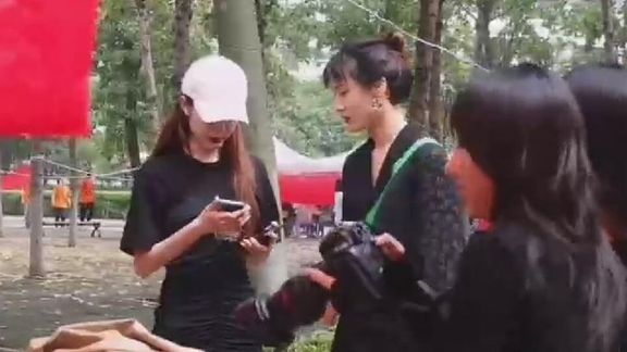 果然视频|个个都是高颜值!山东工艺美院来了靓丽的新生模特