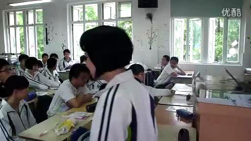 “争当文明中学生”主题班会片段