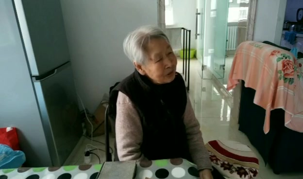 90岁老妈教我怎样用念珠计数,算一个简单的乘法我都不如她