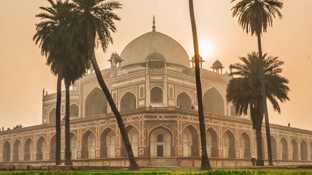 在印度,不同种姓的男女结了婚,可能会被家人“荣誉谋杀”!