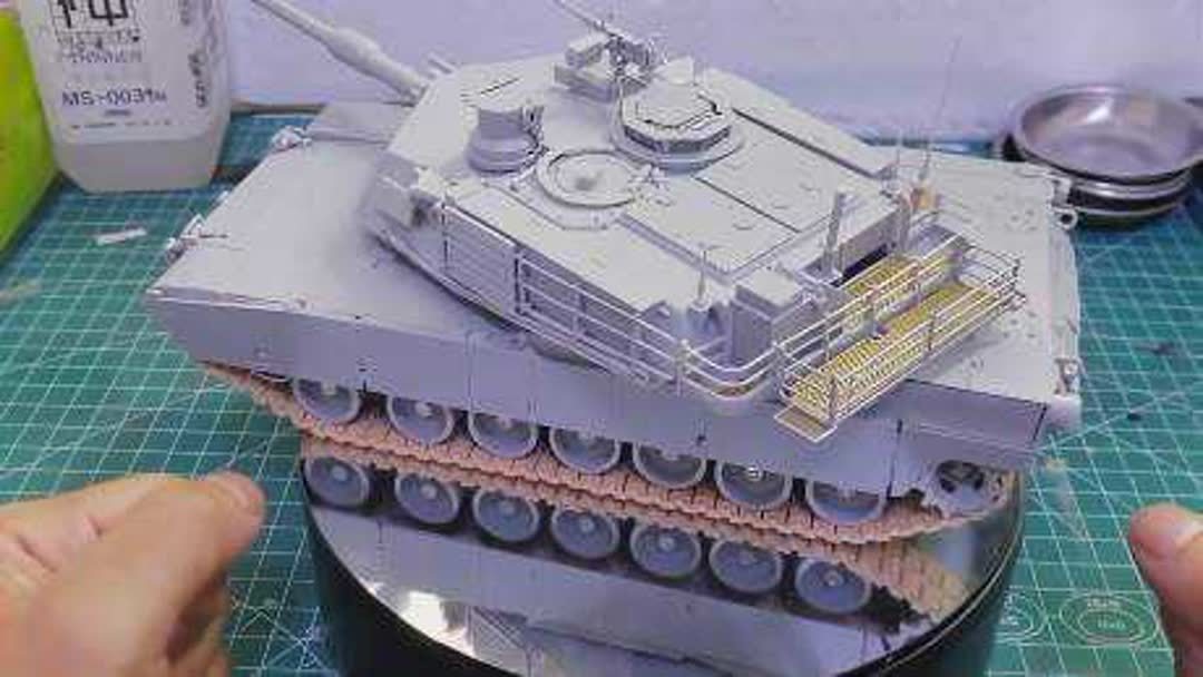 军事模型之威龙M1A2,心力交瘁的拼装,已无力吐槽了