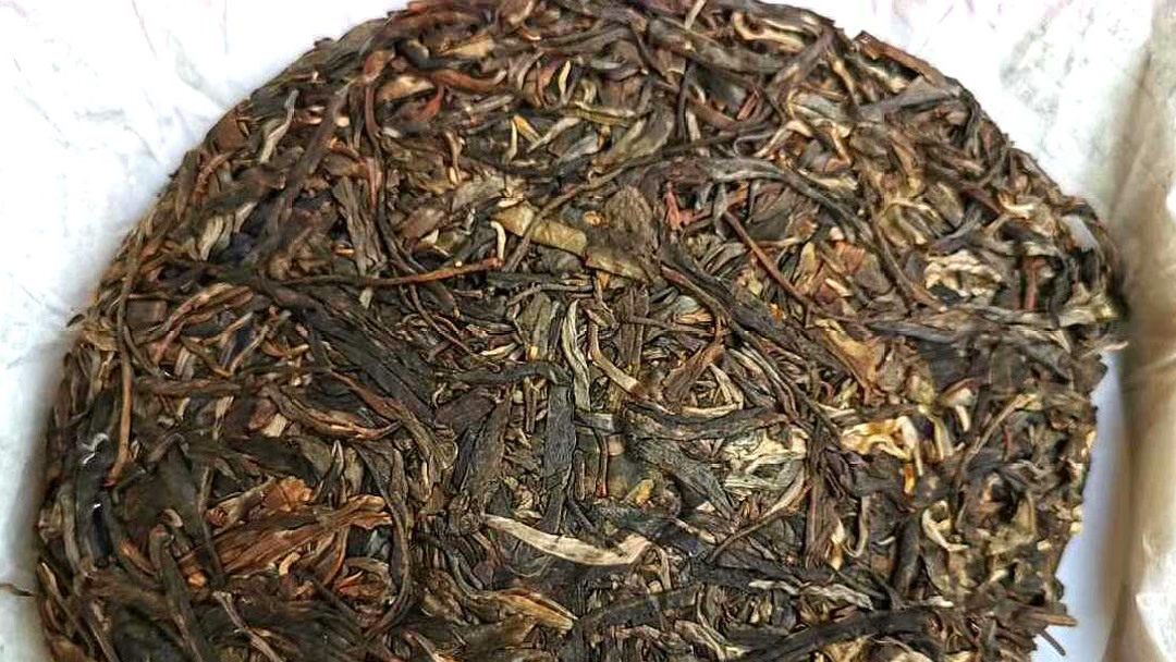 存放10年的普洱生茶有何特点