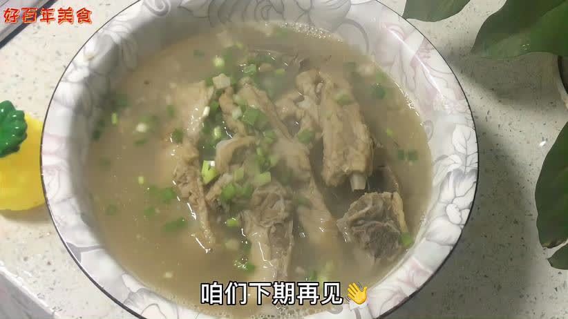 清炖排骨切记不要直接焯水,多做这人一步,汤鲜味美肉质软烂!