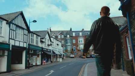 广州校区-覃燕-《AE抠绿合成》