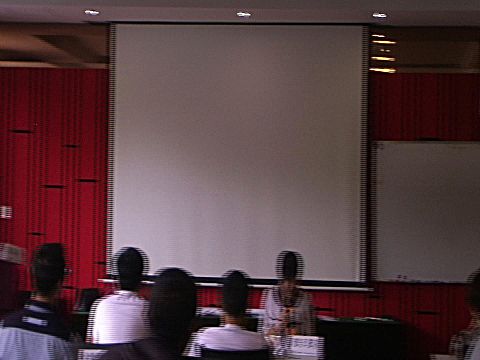 郭弈翎《职场商务礼仪之拜访礼仪》