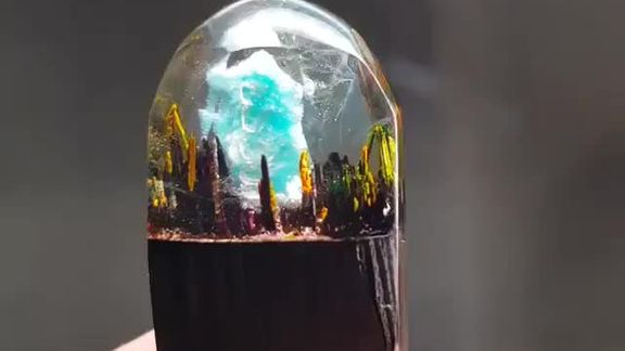 ...造物改变世界Just do it! 环氧树脂做加烂木头做的小工艺品,漂亮吗?