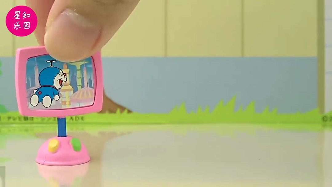 卡通迪士尼可以看到过去的电视机亲子