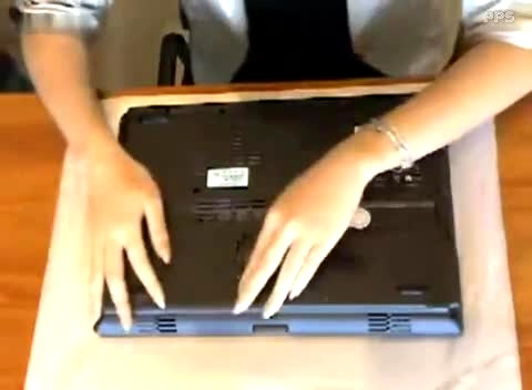 华硕 笔记本 内存和硬盘升级 视频讲解