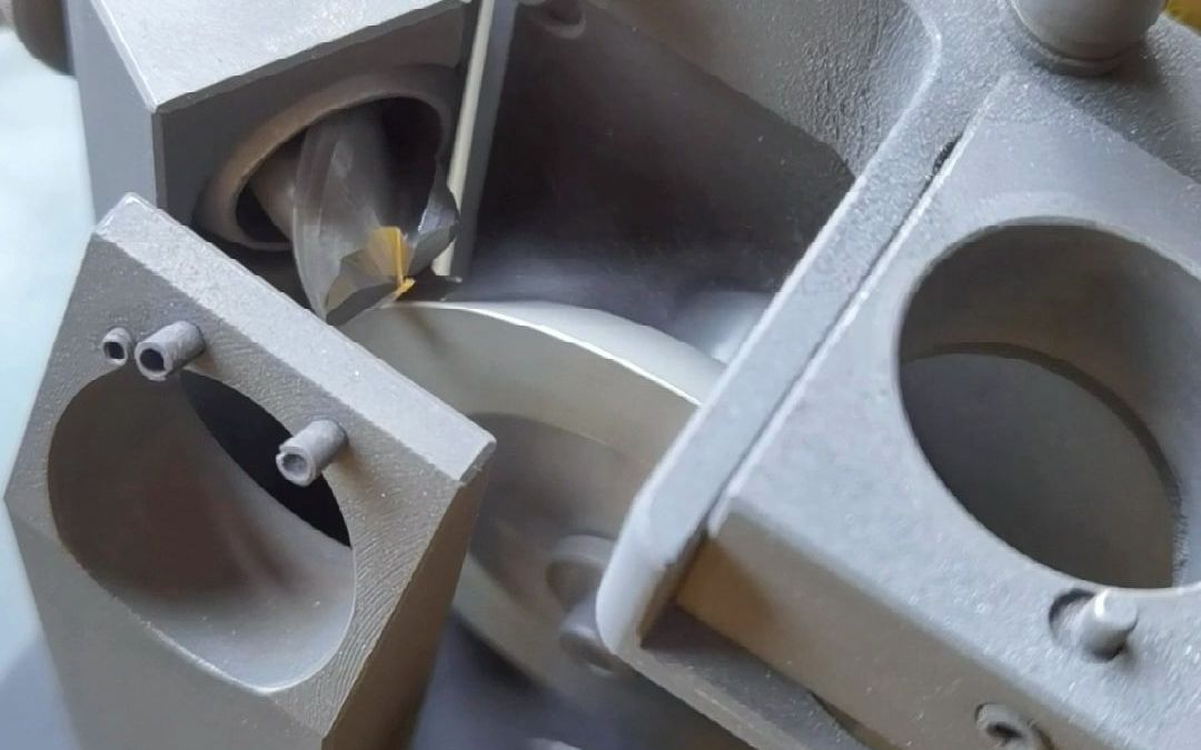 MRCM美日机床X3铣刀研磨机 三刃旧铣刀修磨