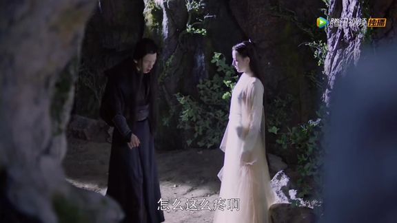 小白,小燕。两个铁憨憨撞在了一起笑出腹肌