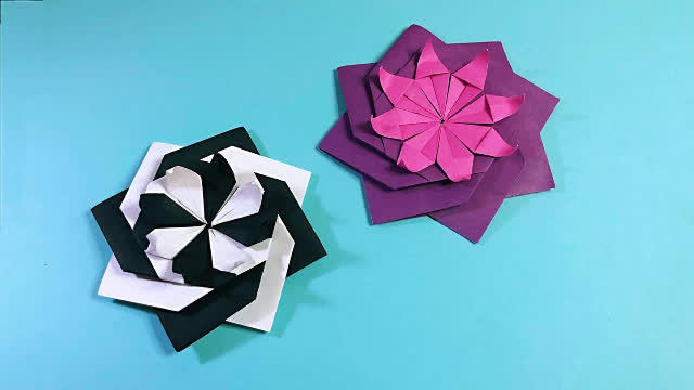 一款带有几何感的组合花,你能搭配出更好看的颜色吗?