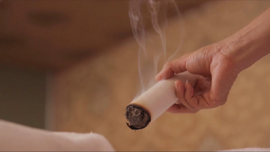 正确的艾灸方法,自己在家做艾灸那种方法最实用,艾灸棒的艾灸方法