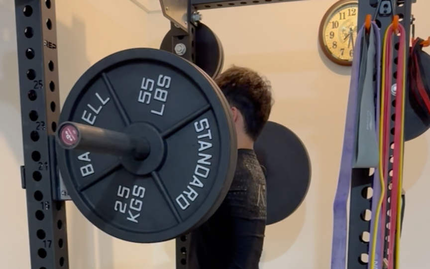 下个月打算换计划了,155kg x3够呛
