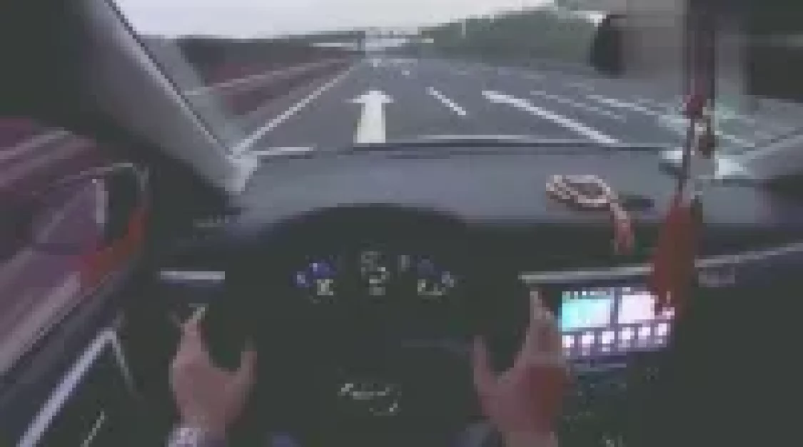 卡罗拉双擎跑高速是什么感觉,车主亲身测试给你们看
