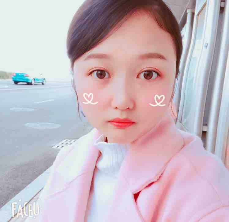 仓鼠妞妞 