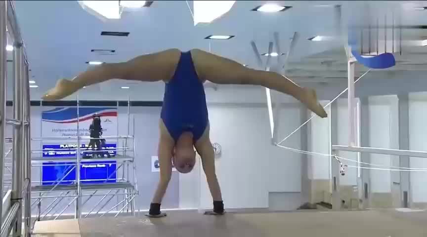 看看跳水女运动员,超强臂力和平衡性让我自叹不如!