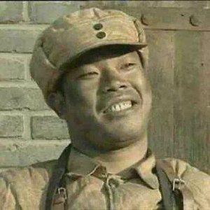 進击的小怪獣 