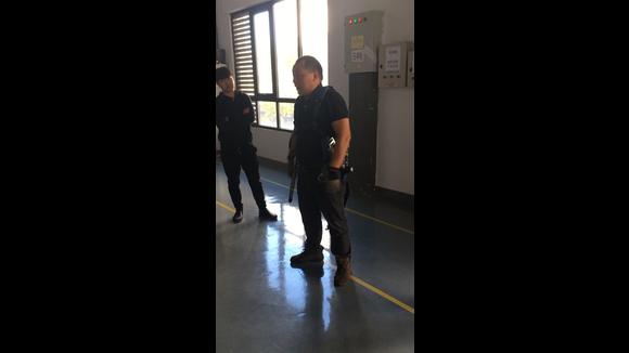 正确穿戴安全带教学