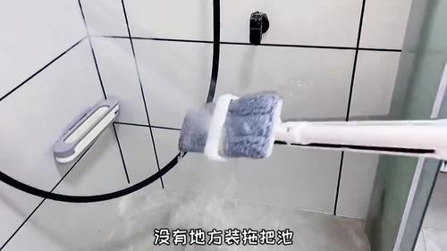 家里没有地方装拖把池的,这个拖把桶太方便了,解决了一直以来的困扰,...