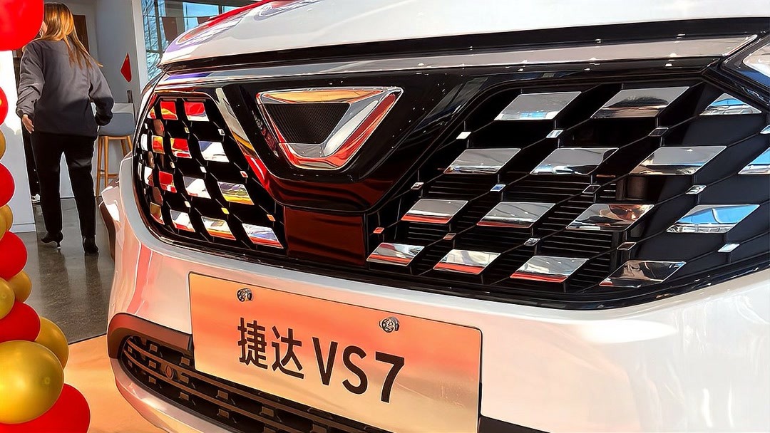 12万出头就能买合资品牌中型SUV,试驾捷达VS7