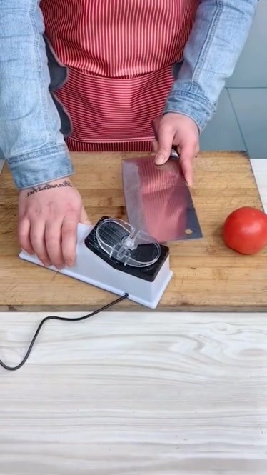 家里菜刀水果刀不锋利用它在家就能轻松解决使用简单方便