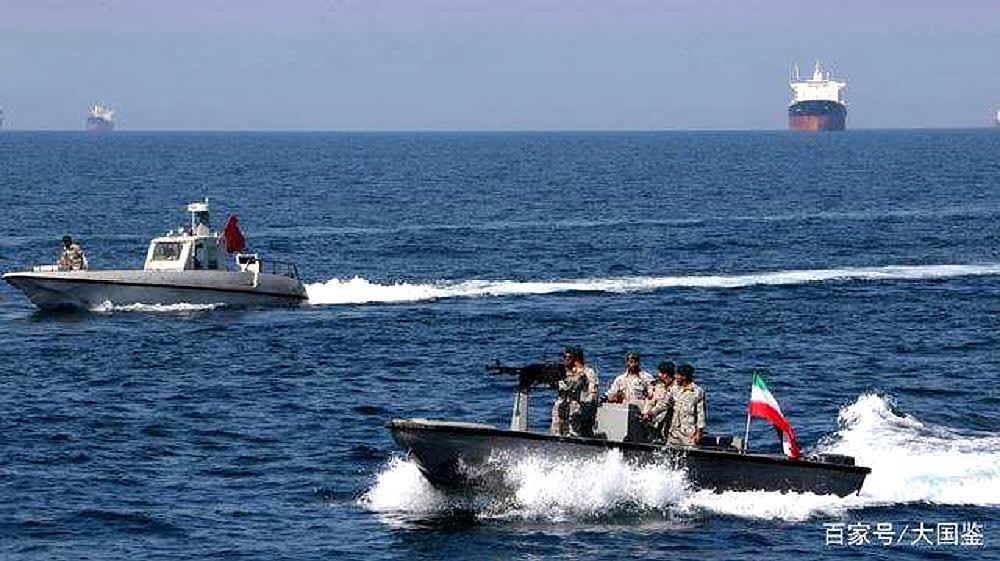 波斯湾战争一触即发,美军警告伊朗:任何船只胆敢靠近一律开火