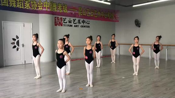 居然考级出错一只手,老师录的这么好不舍得删,今天的第3场活动怪我!...