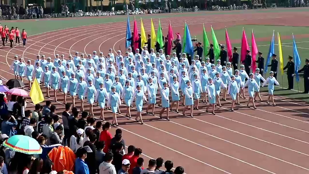 山东信息职业技术学院航空系运动会入场方队展示