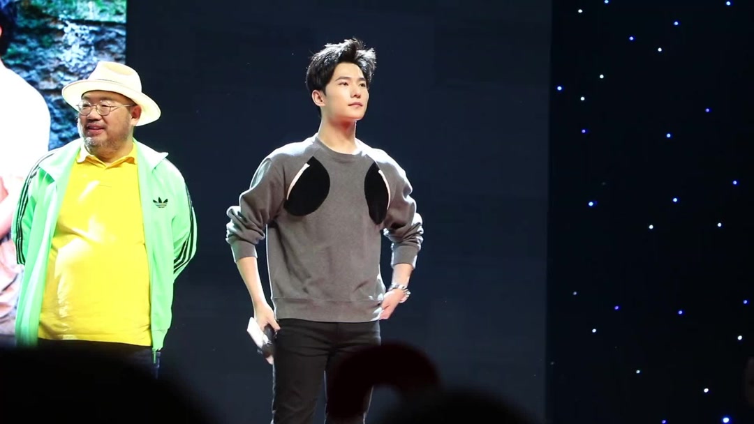 【杨洋】【高清】从你的全世界路过武汉站华农校园见面会片段,自