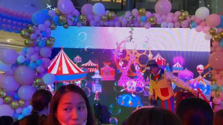 喜乐滑稽小丑舞台表演互动