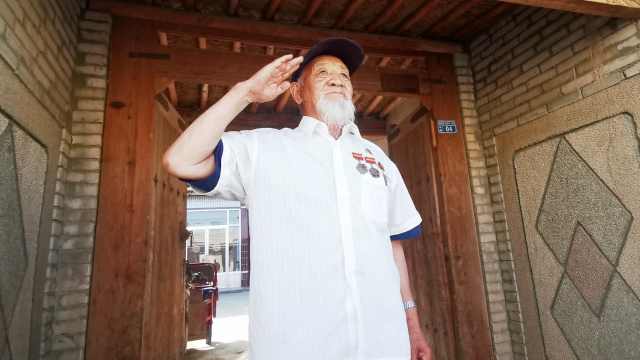 老兵忆抗美援朝:勇俘敌兵,手指炸断