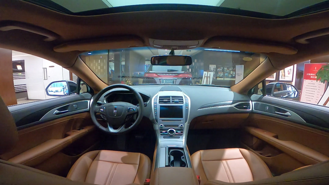 车视探店|林肯MKZ售价25.58-36.98万元舒适又不失豪华