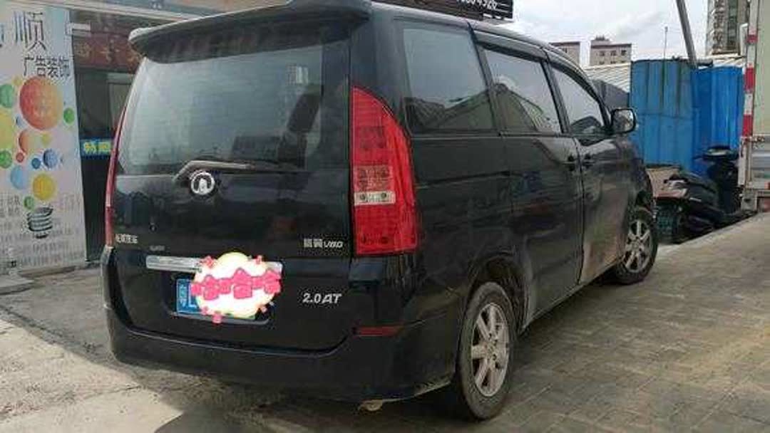 1万块的面包车还是自动挡,为何看完之后果断放弃?