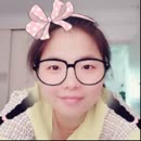扎小辫的小姐姐 