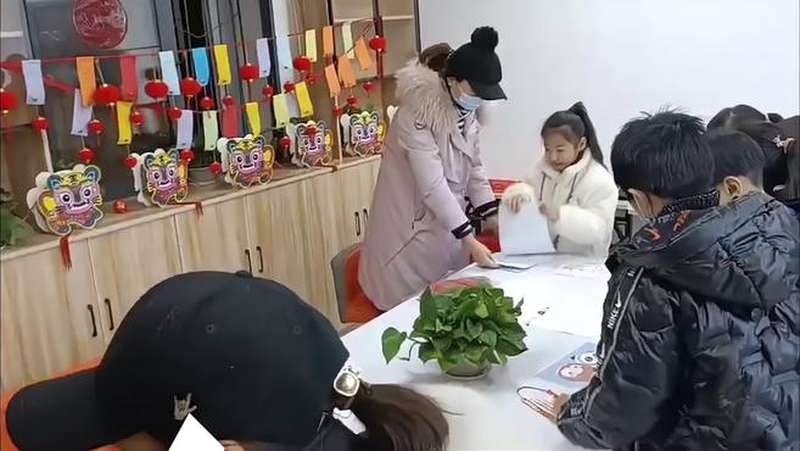 迎冬奥,猜灯谜,高家台社区开展元宵活动