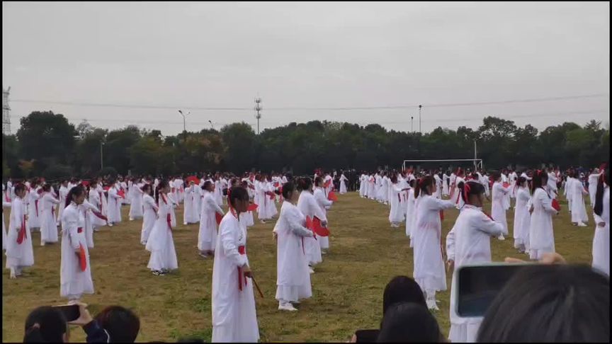 #台上一分钟台下十年功 #校园生活 #运动会 #舞蹈表演 #文艺汇演