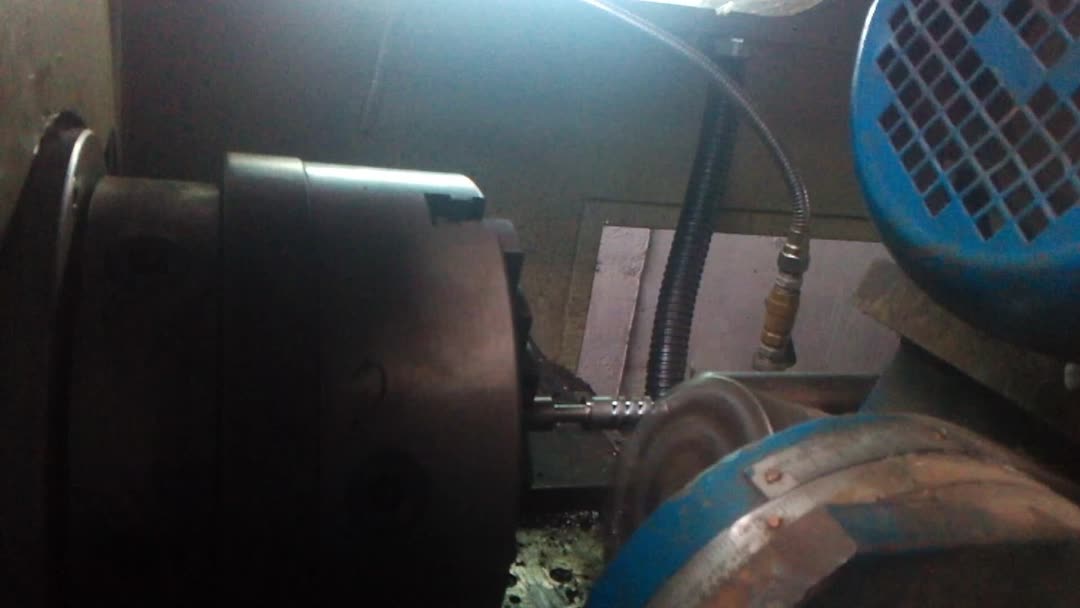 常州市腾创机械双头蜗杆旋风铣加工视频