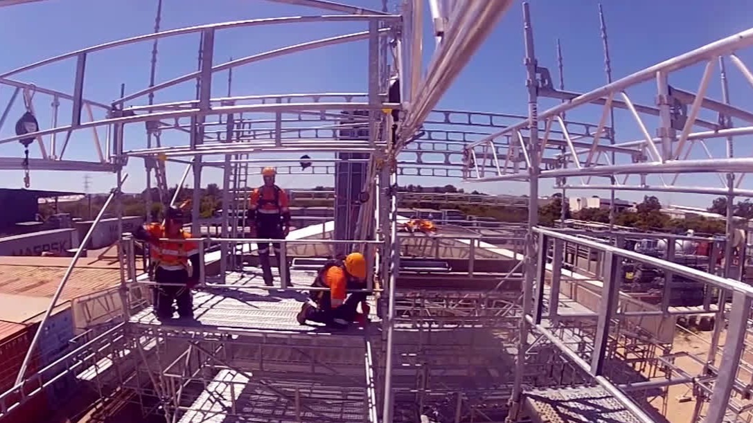 21岁大学生发明"自动挡"自行车,一个按钮就能6挡变