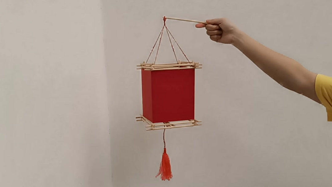 DIY创意手工|教你用筷子做灯笼玩具