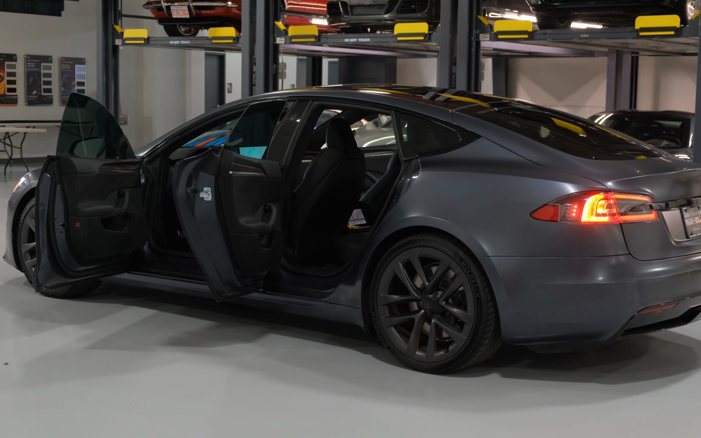 新车丨性能电车天花板-2022款特斯拉model S