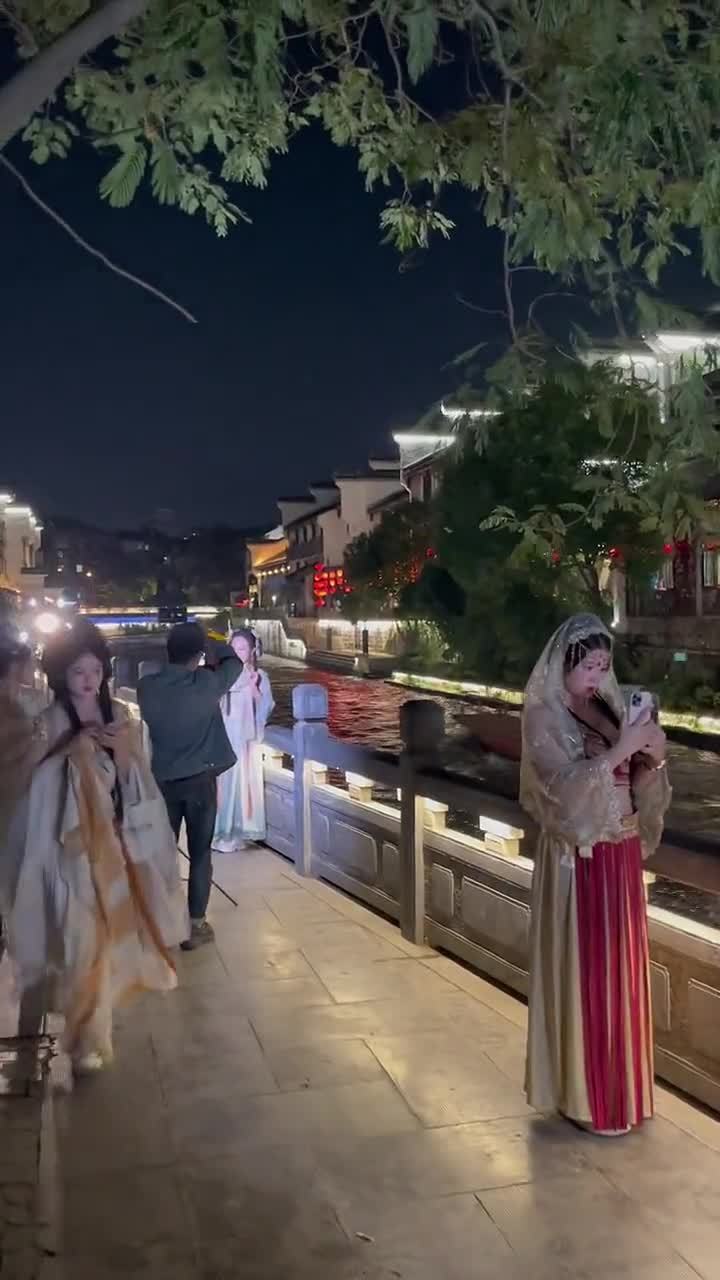 六朝金粉地,金陵帝王都,总要来趟南京吧#南京 #千年古城梦回聊斋