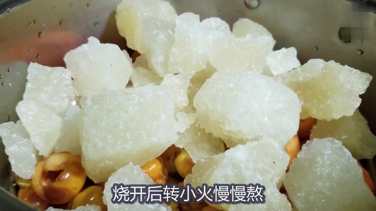 五月正是熬制枇杷膏的好时节,天热了来上一杯,好处多多