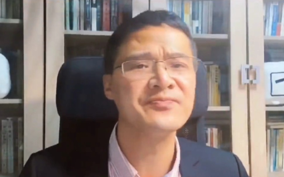 罗翔:山高路远 看世界 也找自己